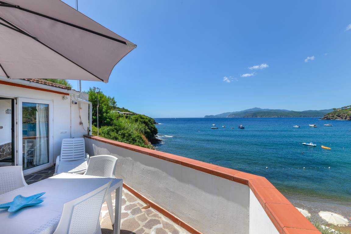 62 M² Appartamento Vacanza ∙ 2 Camere Da Letto ∙ 4 Ospiti - Capoliveri
