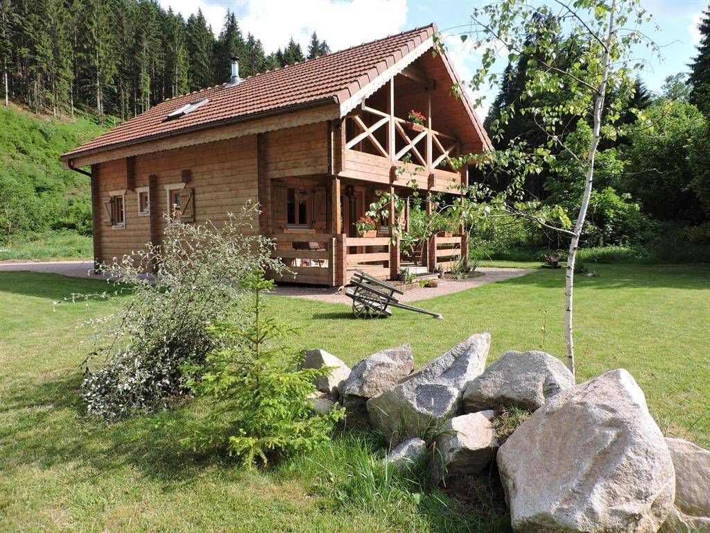 90 M² Chalet ∙ 3 Slaapkamers ∙ 6 Gasten - Liézey