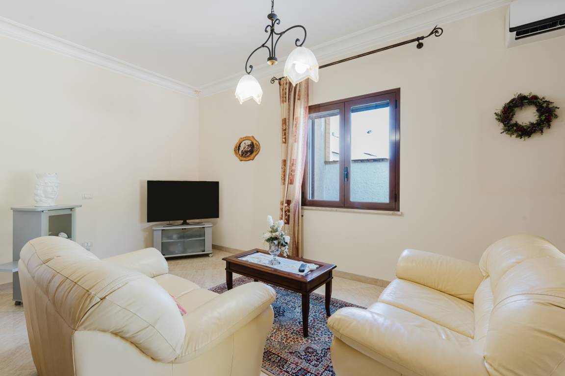 140 M² Villa ∙ 2 Habitaciones ∙ 5 Huéspedes - Mazara del Vallo