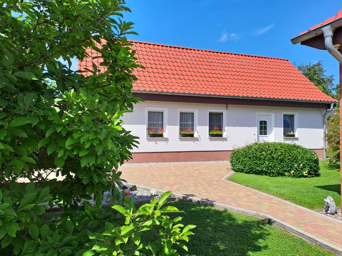 56 M² Ferienhaus ∙ 1 Schlafzimmer ∙ 4 Gäste - Wolgast