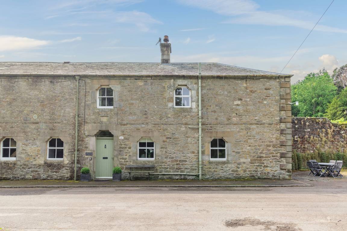 Cottage ∙ 3 Bedrooms ∙ 6 Guests - England