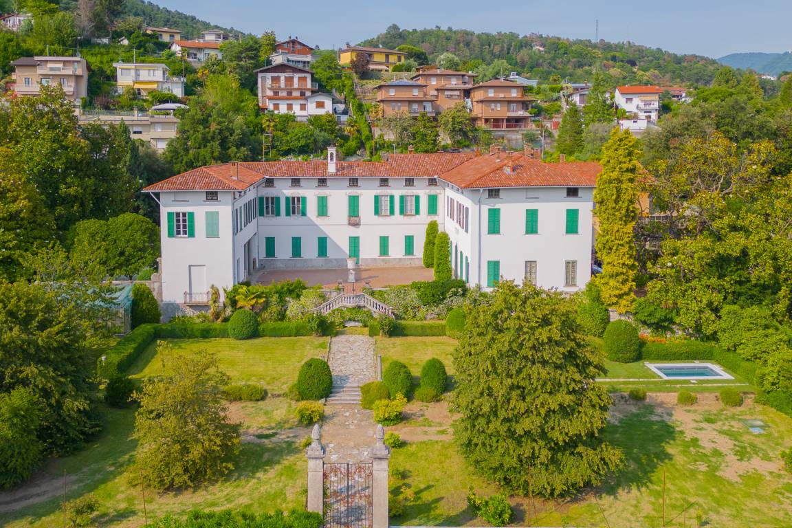 550 M² Villa ∙ 7 Habitaciones ∙ 15 Huéspedes - Como, Italia