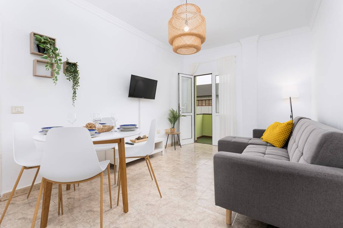 70 M² Apartamento ∙ 3 Habitaciones ∙ 6 Huéspedes - Puerto del Rosario