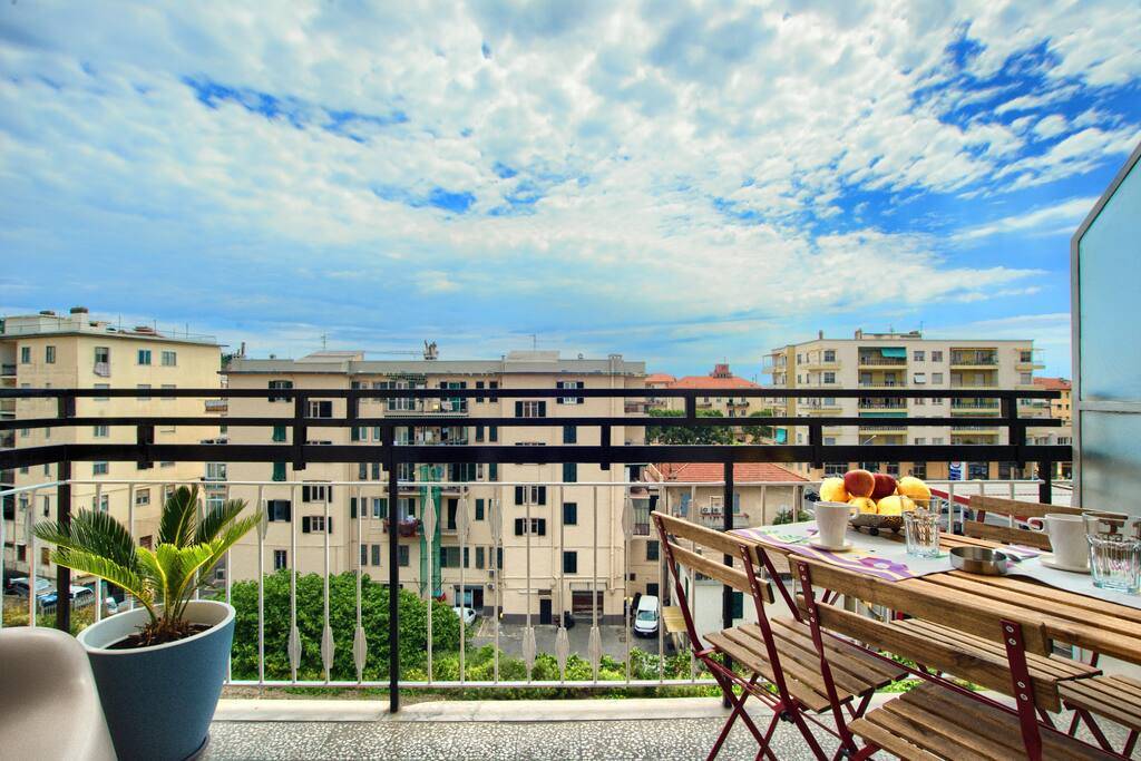 74 M² Apartment ∙ 1 Bedroom ∙ 5 Guests - Imperia