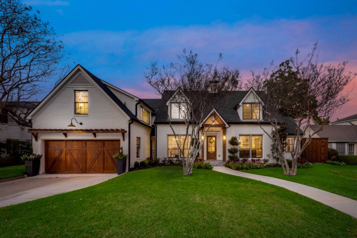 260 M² Huis ∙ 4 Slaapkamers ∙ 10 Gasten - Dallas, TX