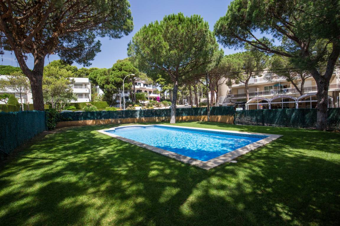 70 M² Apartamento ∙ 2 Habitaciones ∙ 4 Huéspedes - Pals
