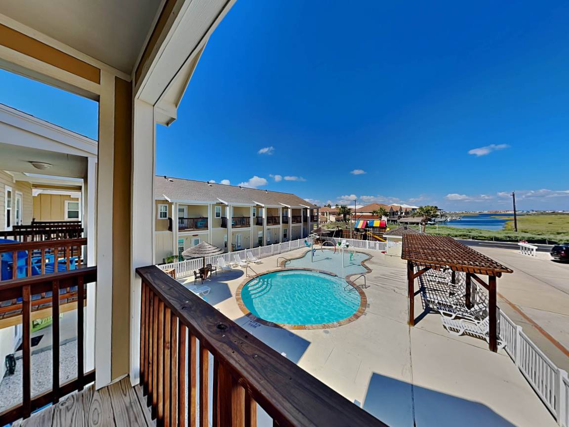 143 M² House ∙ 3 Bedrooms ∙ 12 Guests - North Padre Island, TX