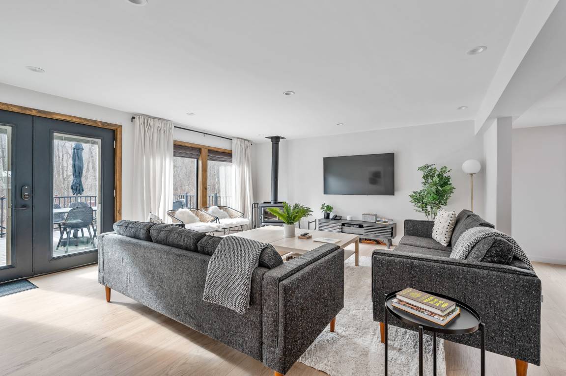 House ∙ 5 Bedrooms ∙ 9 Guests - Phoenicia, NY