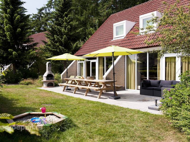Ferienhaus ∙ 7 Schlafzimmer ∙ 18 Gäste - Groningen Provinz, Niederlande