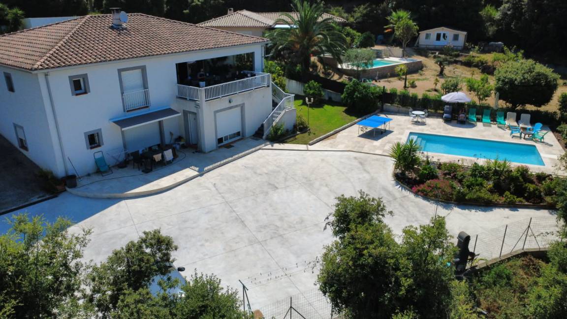 150 M² Villa ∙ 4 Chambres ∙ 8 Personnes - Bastelicaccia