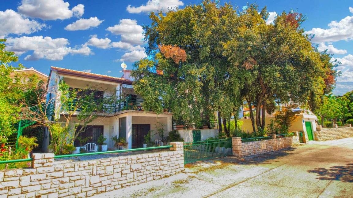 74 M² Apartment ∙ 2 Bedrooms ∙ 4 Guests - Pula