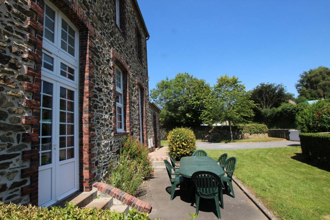 123 M² Gîte ∙ 4 Chambres ∙ 8 Personnes - Coutances