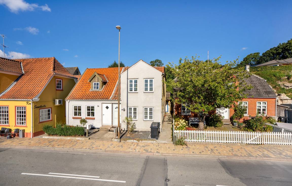 72 M² House ∙ 2 Bedrooms ∙ 4 Guests - Sønderborg
