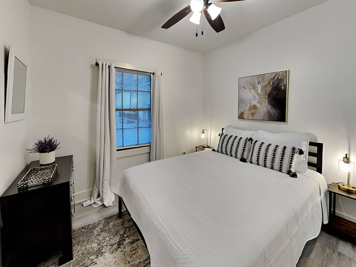 31 M² House ∙ 1 Bedroom ∙ 2 Guests - Savannah, GA