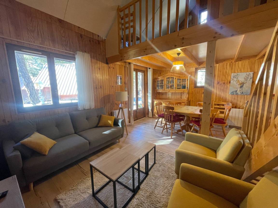 65 M² Chalet ∙ 3 Bedrooms ∙ 8 Guests - Barcelonnette