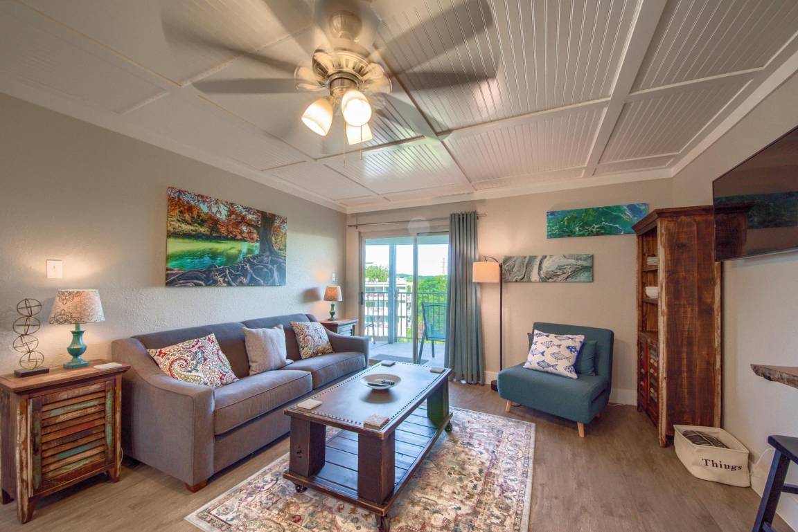 78 M² Apartamento ∙ 2 Habitaciones ∙ 8 Huéspedes - New Braunfels, TX