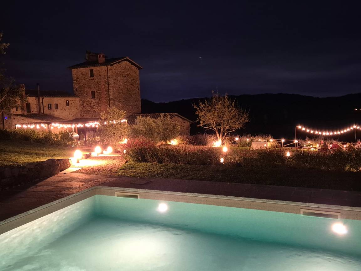 236 M² Maison De Vacances ∙ 5 Chambres ∙ 10 Personnes - Sienne