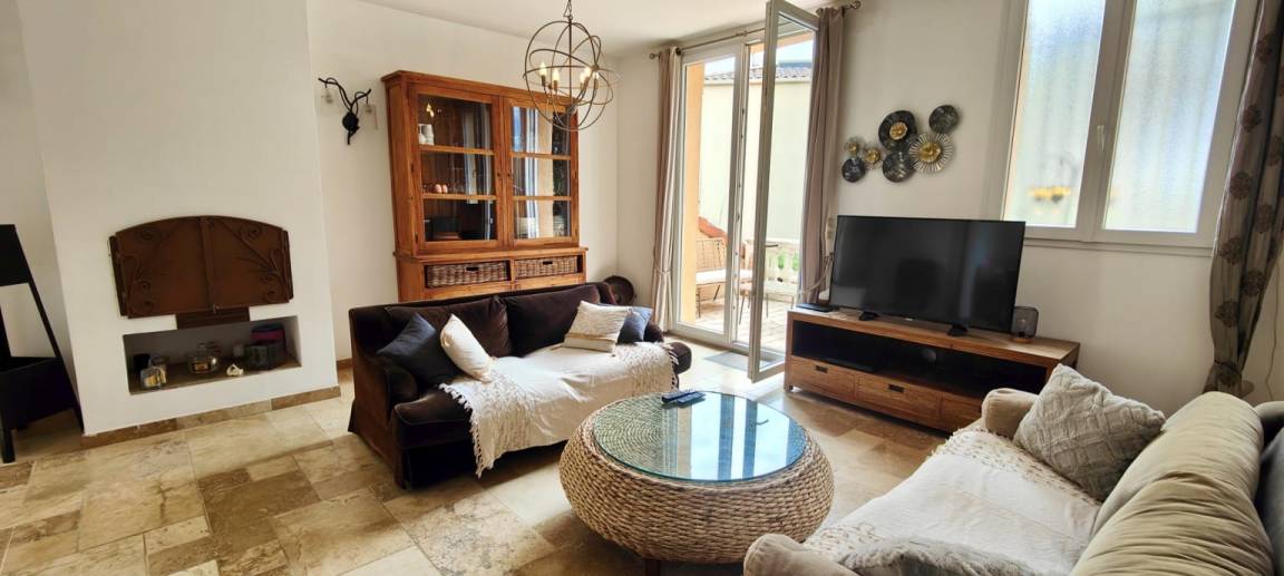 200 M² Maison De Vacances ∙ 4 Chambres ∙ 8 Personnes - Fréjus