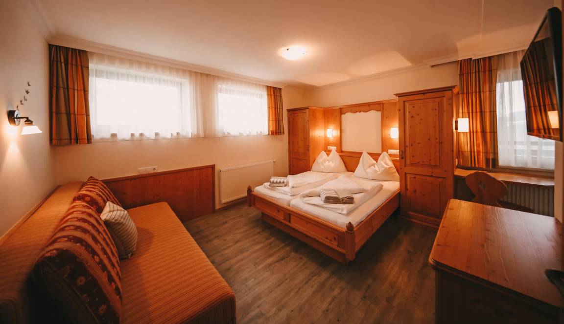 18 M² Hotel ∙ 1 Bedroom ∙ 4 Guests - Schladming
