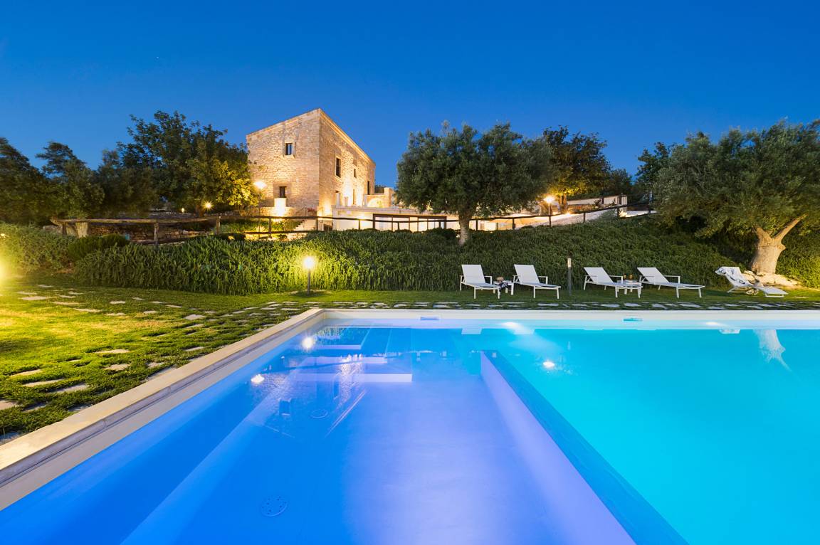 250 M² Villa ∙ 4 Chambres ∙ 10 Personnes - Modica