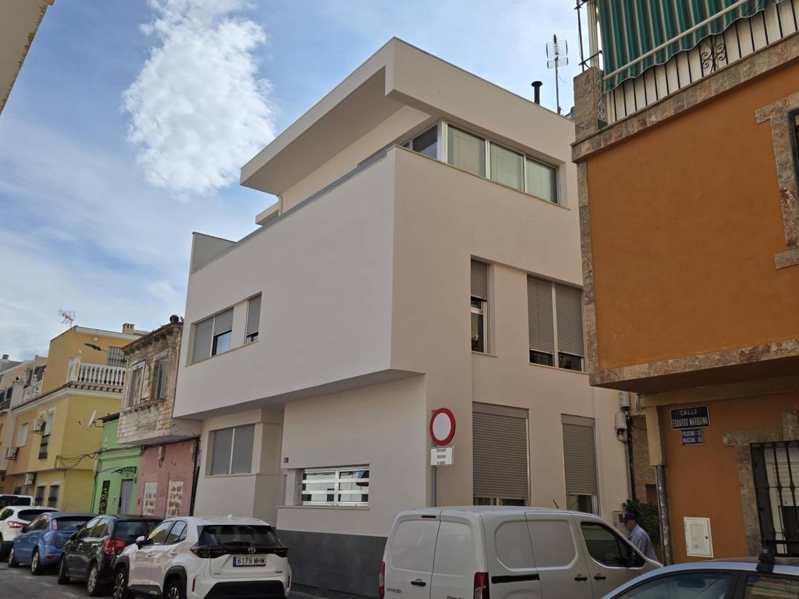 217 M² Villa ∙ 4 Bedrooms ∙ 8 Guests - Málaga