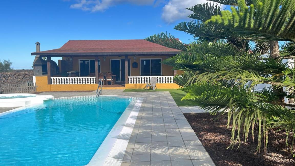 100 M² Ferienhaus ∙ 3 Schlafzimmer ∙ 5 Gäste - El Cotillo