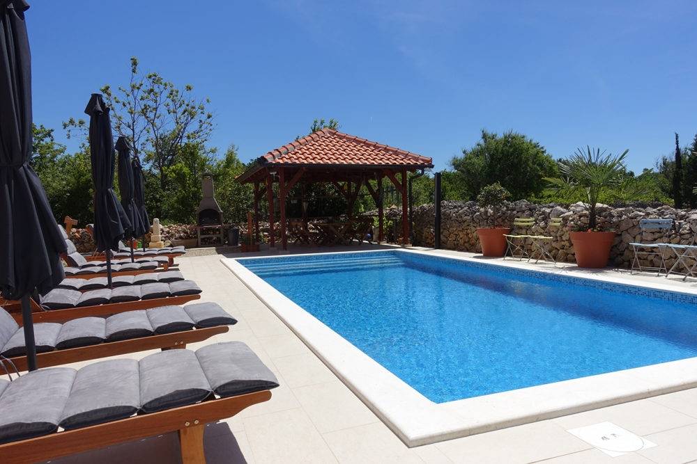 80 M² Apartment ∙ 2 Bedrooms ∙ 5 Guests - Nin