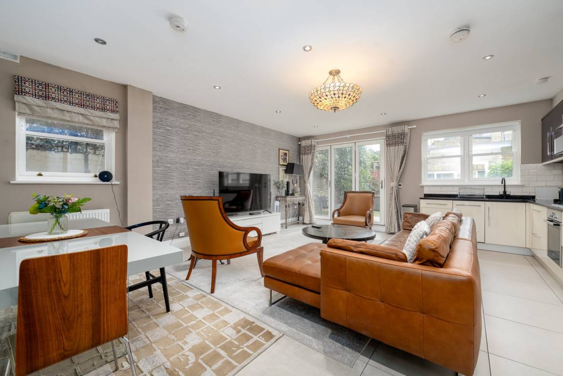 Apartment ∙ 2 Bedrooms ∙ 4 Guests - Chelsea