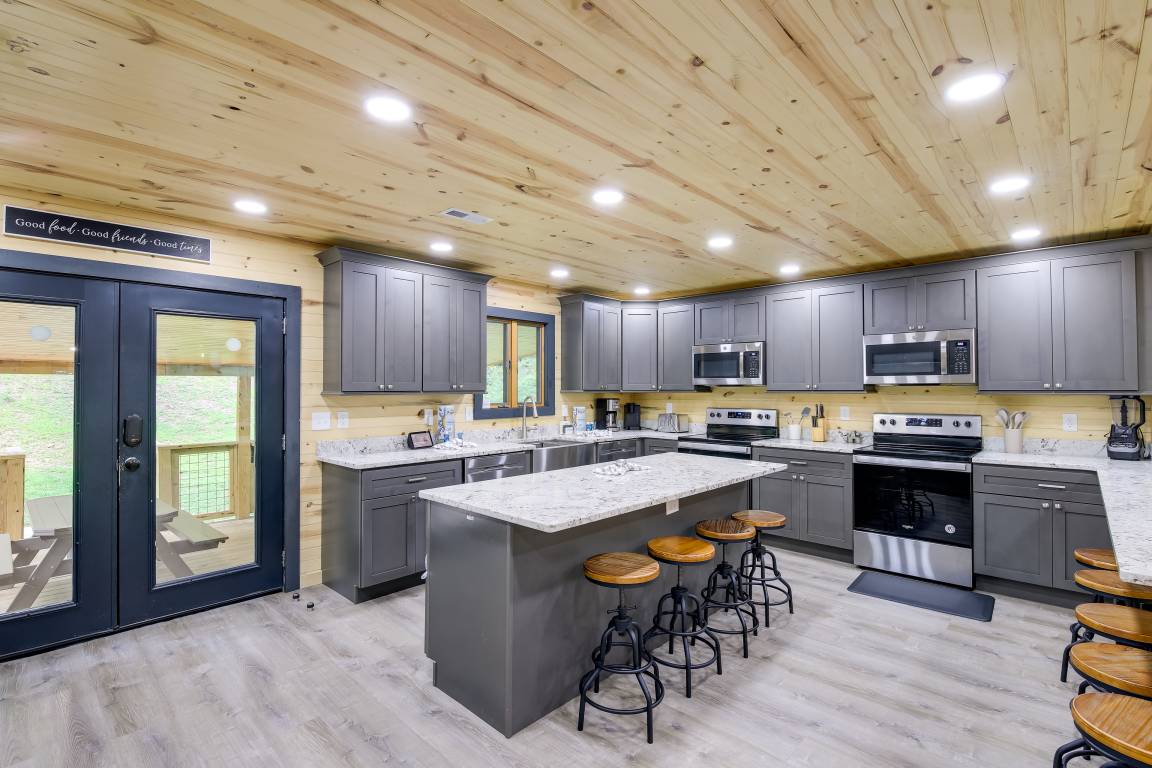 371 M² Dom ∙ 8 Sypialni ∙ 24 Gości - Pigeon Forge