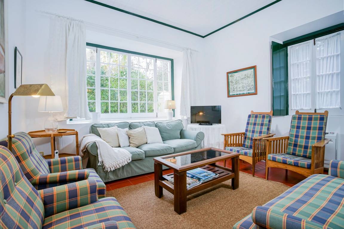 Maison De Vacances ∙ 4 Chambres ∙ 8 Personnes - Furnas