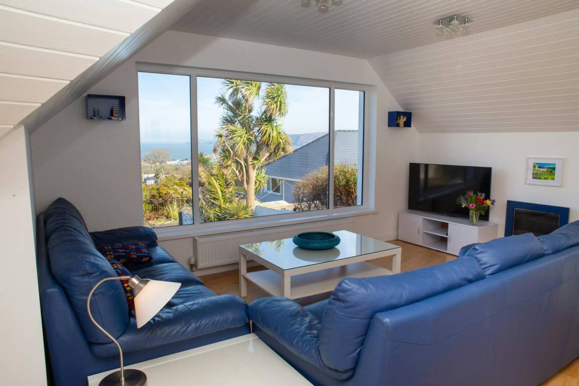 146 M² Cottage ∙ 3 Bedrooms ∙ 6 Guests - Aberporth