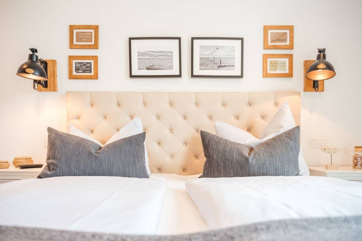 96 M² Ferienhaus ∙ 3 Schlafzimmer ∙ 6 Gäste - Varel