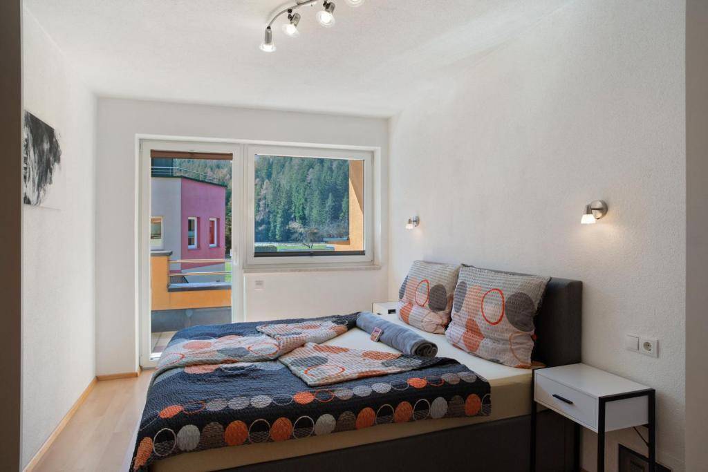 85 M² Ferienwohnung ∙ 2 Schlafzimmer ∙ 4 Gäste - Oetz