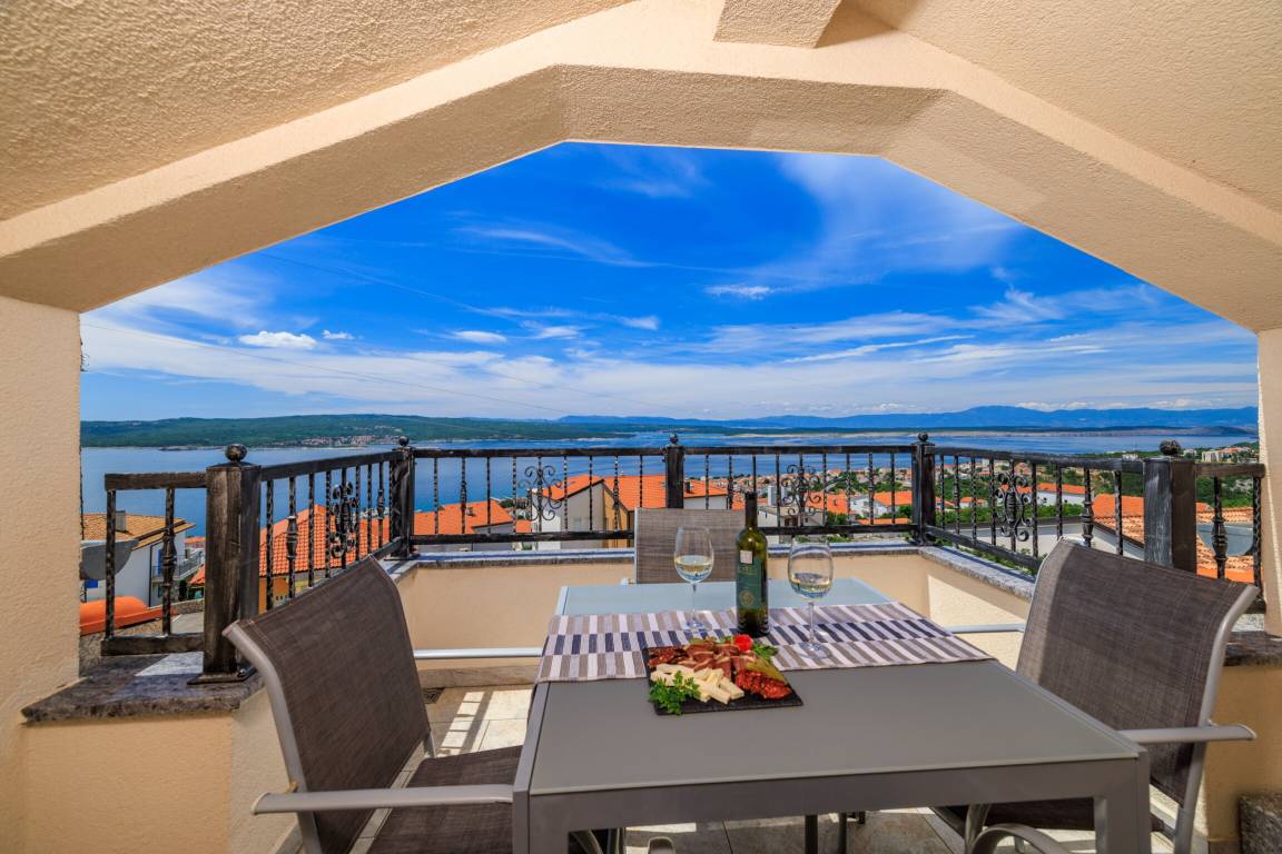 60 M² Ferienwohnung ∙ 2 Schlafzimmer ∙ 4 Gäste - Crikvenica