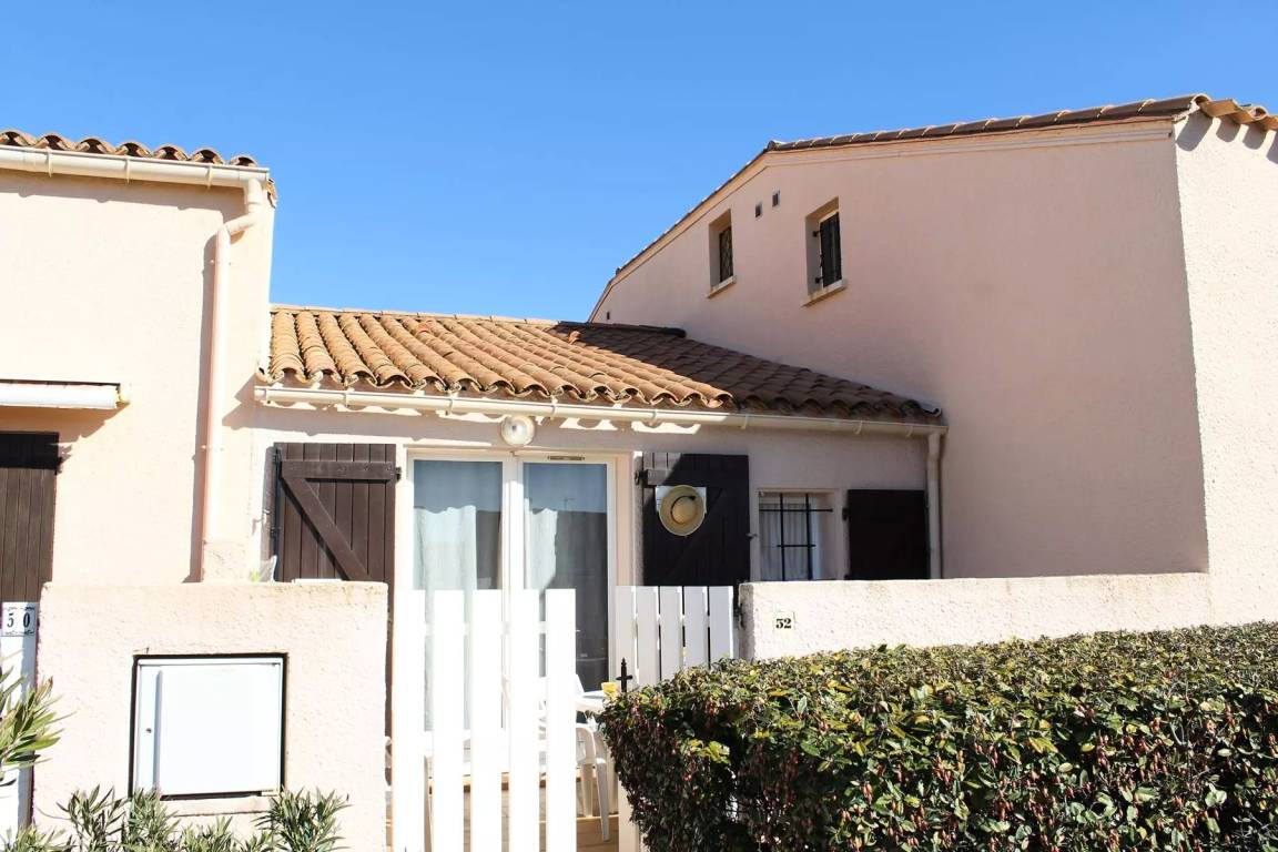 25 M² Huis ∙ 2 Slaapkamers ∙ 4 Gasten - Fleury