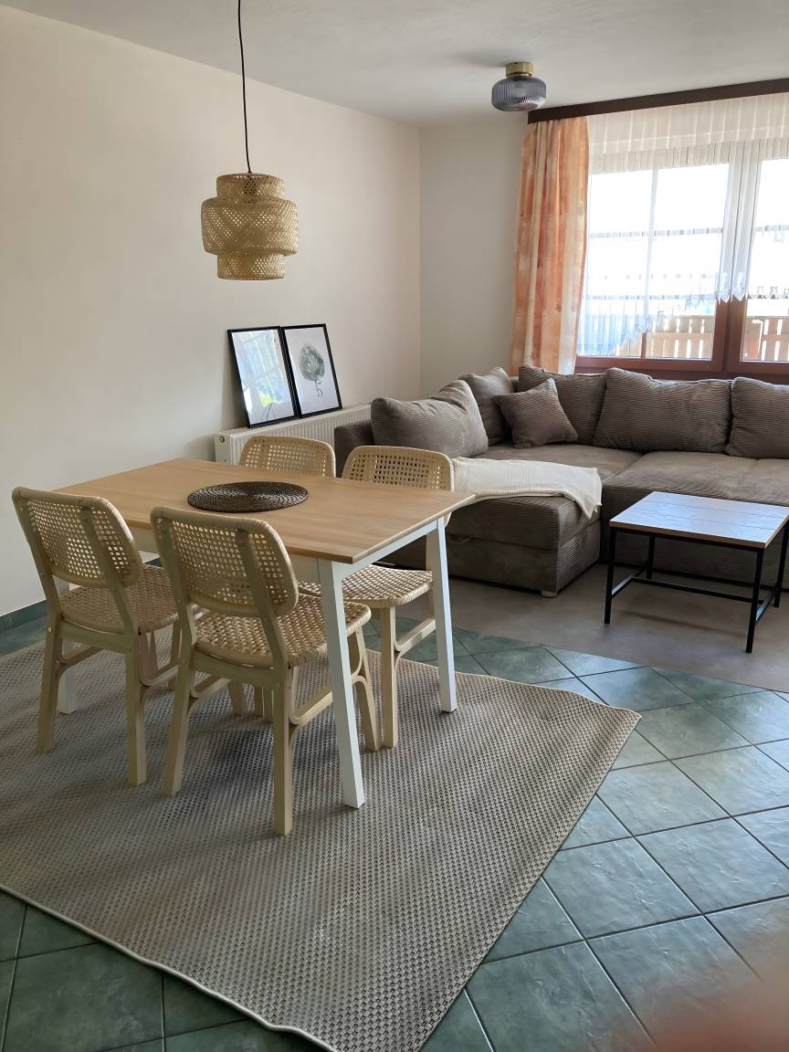 50 M² Ferienwohnung ∙ 1 Schlafzimmer ∙ 4 Gäste - Schwarzheide