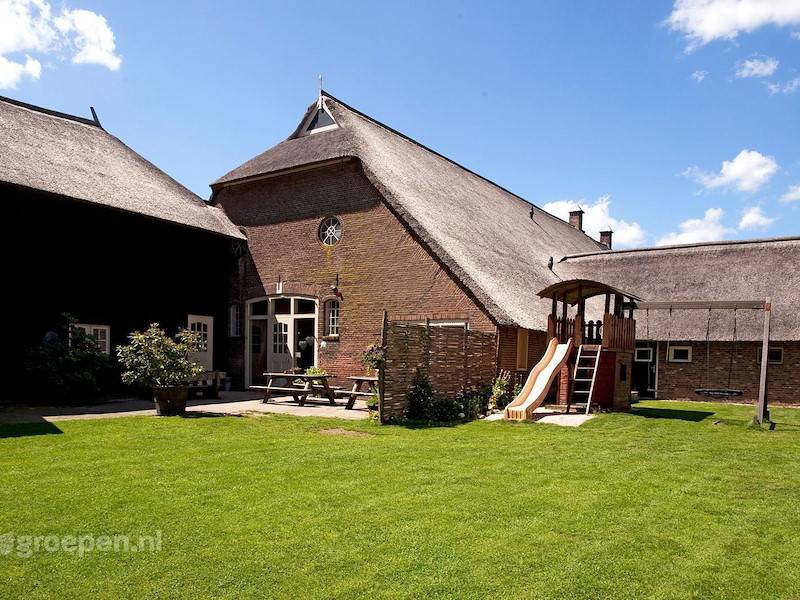 Maison De Vacances ∙ 11 Chambres ∙ 32 Personnes - Slagharen