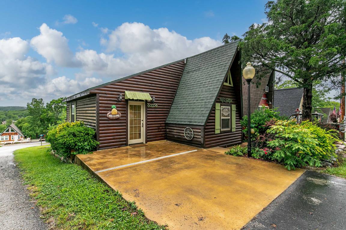 74 M² House ∙ 2 Bedrooms ∙ 6 Guests - Coney Island, MO