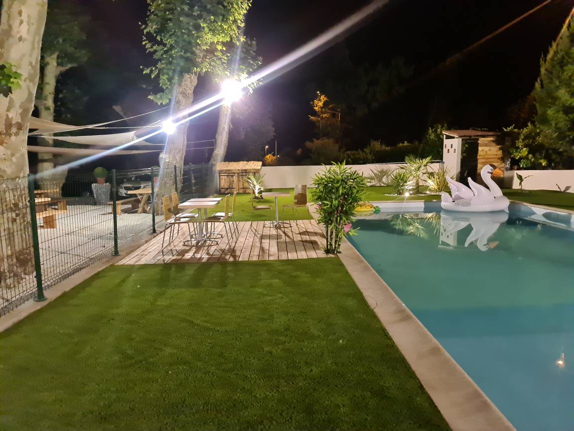 30 M² Appartement ∙ 2 Chambres ∙ 5 Personnes - Le Creusot