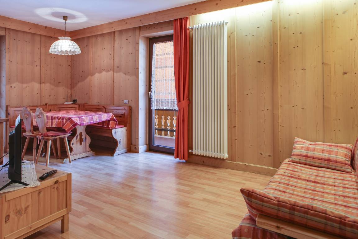 80 M² Apartment ∙ 2 Bedrooms ∙ 6 Guests - Predazzo