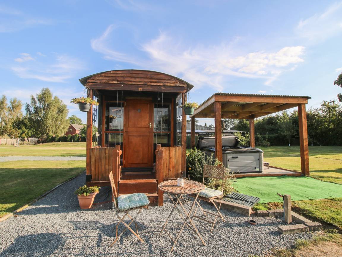 Cottage ∙ 1 Bedroom ∙ 2 Guests - Rowton Castle