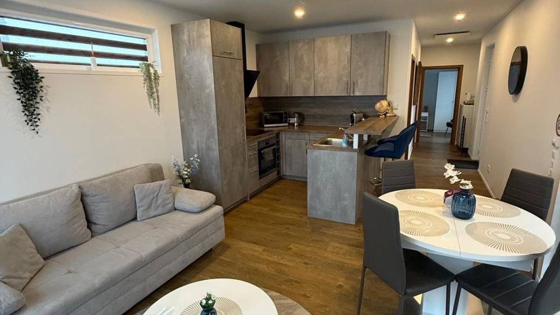 60 M² House ∙ 2 Bedrooms ∙ 5 Guests - Goch