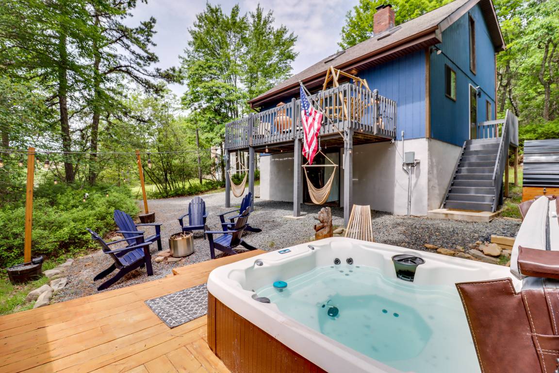 101 M² House ∙ 3 Bedrooms ∙ 6 Guests - Deer Lake, Long Pond