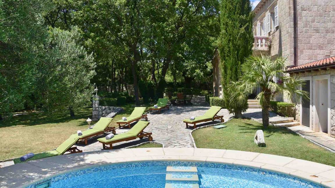 400 M² Villa ∙ 4 Bedrooms ∙ 8 Guests - Cavtat