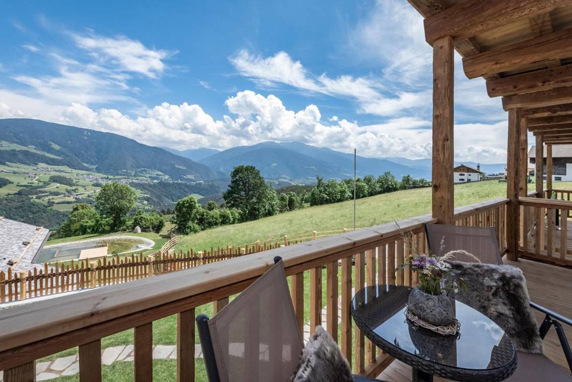 70 M² Apartment ∙ 2 Bedrooms ∙ 6 Guests - Brixen