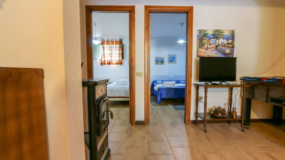 130 M² Villa ∙ 3 Bedrooms ∙ 6 Guests - Fonni