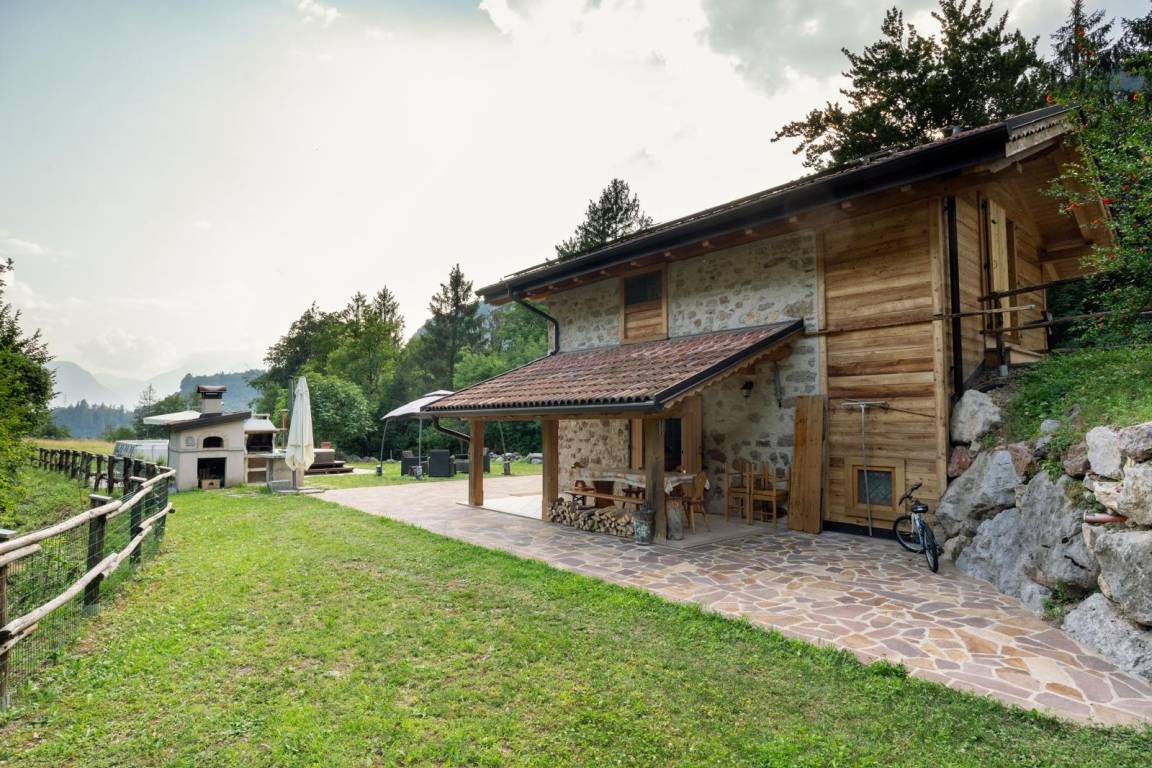 90 M² Chalet ∙ 2 Bedrooms ∙ 6 Guests - Molveno