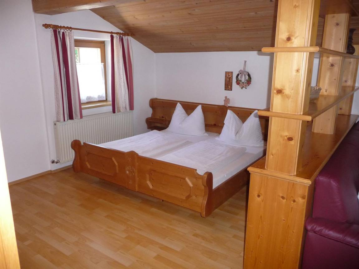 65 M² Ferienwohnung ∙ 2 Schlafzimmer ∙ 2 Gäste - Kössen