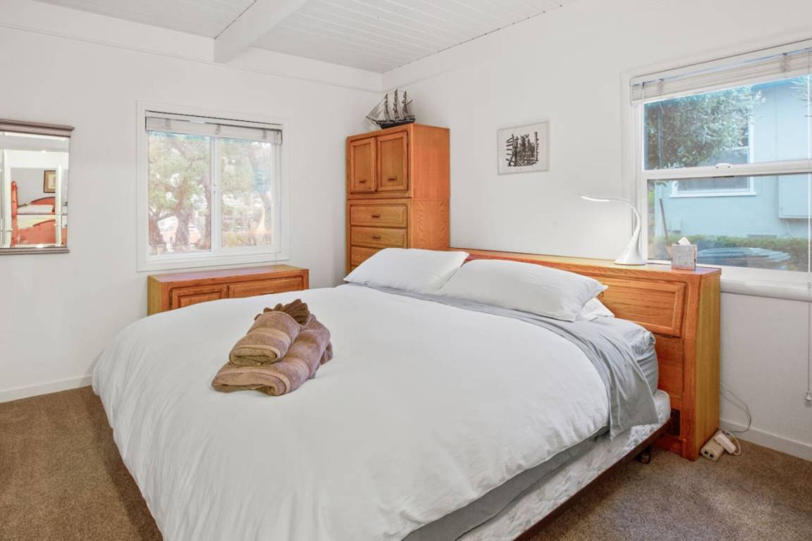 70 M² House ∙ 2 Bedrooms ∙ 4 Guests - Palo Alto, CA