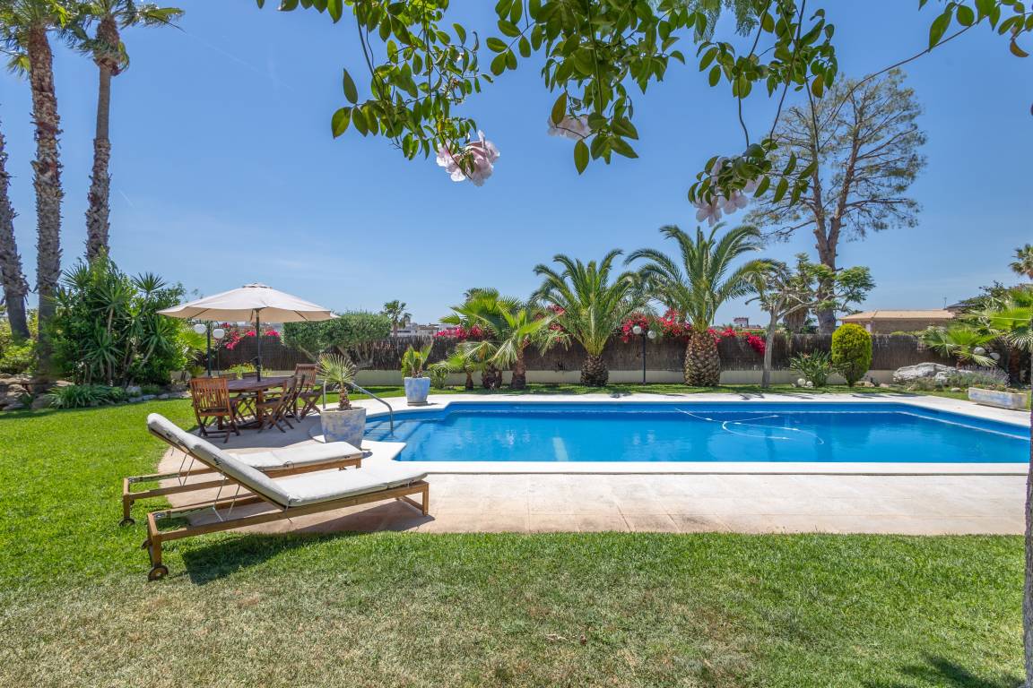 197 M² House ∙ 4 Bedrooms ∙ 8 Guests - Calafell